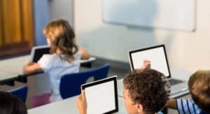 20 Huge Benefits of Using Technology in the Classroom