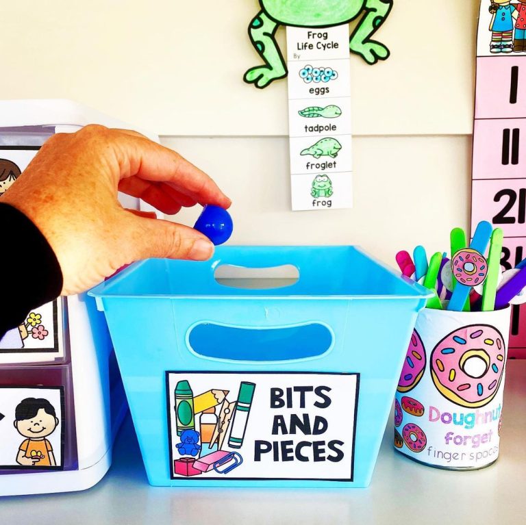 32 Brilliant Classroom Organization Ideas for a Stress-Free School Year ...