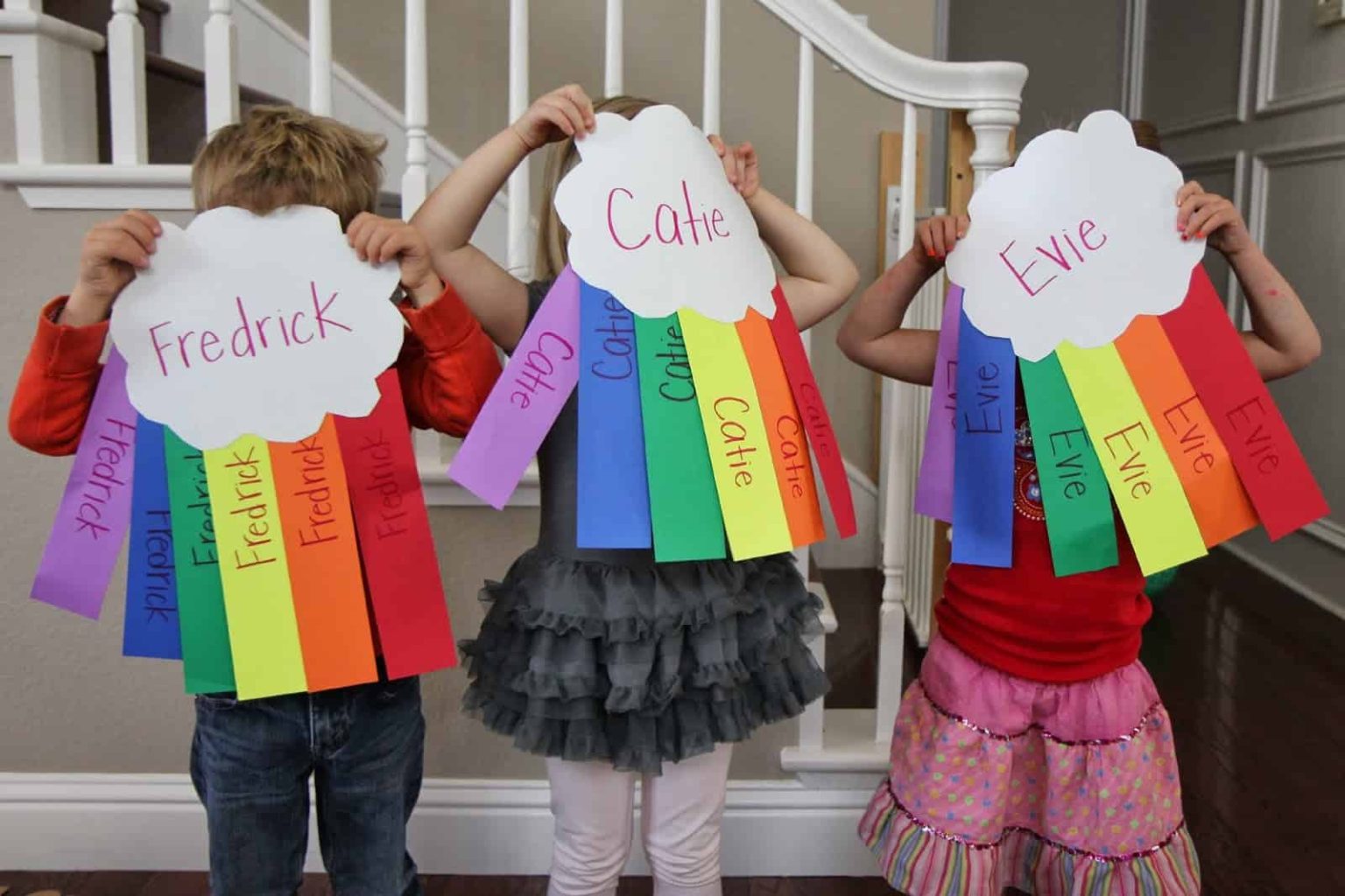 30 Colorful Rainbow Activities for Toddlers and Preschoolers ...