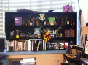 33 Cozy & Creative Reading Corner Ideas for Your Classroom - Education ...