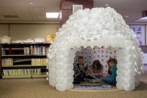 33 Cozy & Creative Reading Corner Ideas for Your Classroom - Education ...
