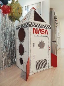 55 Amazing Space-Themed Classroom Ideas - Education Corner