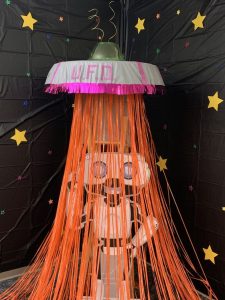 55 Amazing Space-Themed Classroom Ideas - Education Corner